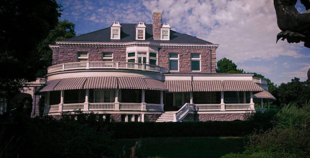 Haunted Places in Canada: Most Haunted Spots by Province - belairdirect