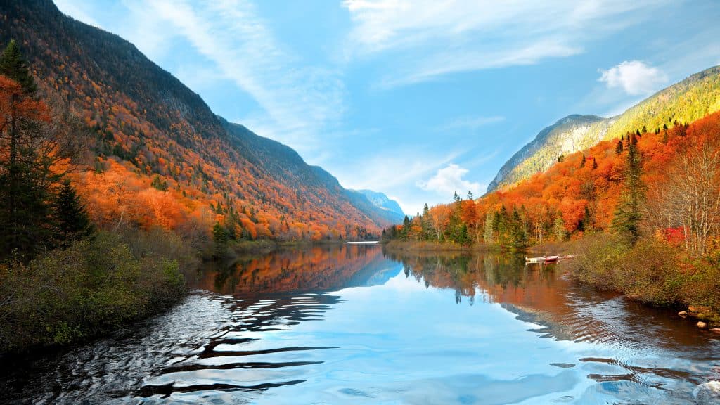6 places to admire fall colours in Quebec. | belairdirect blog